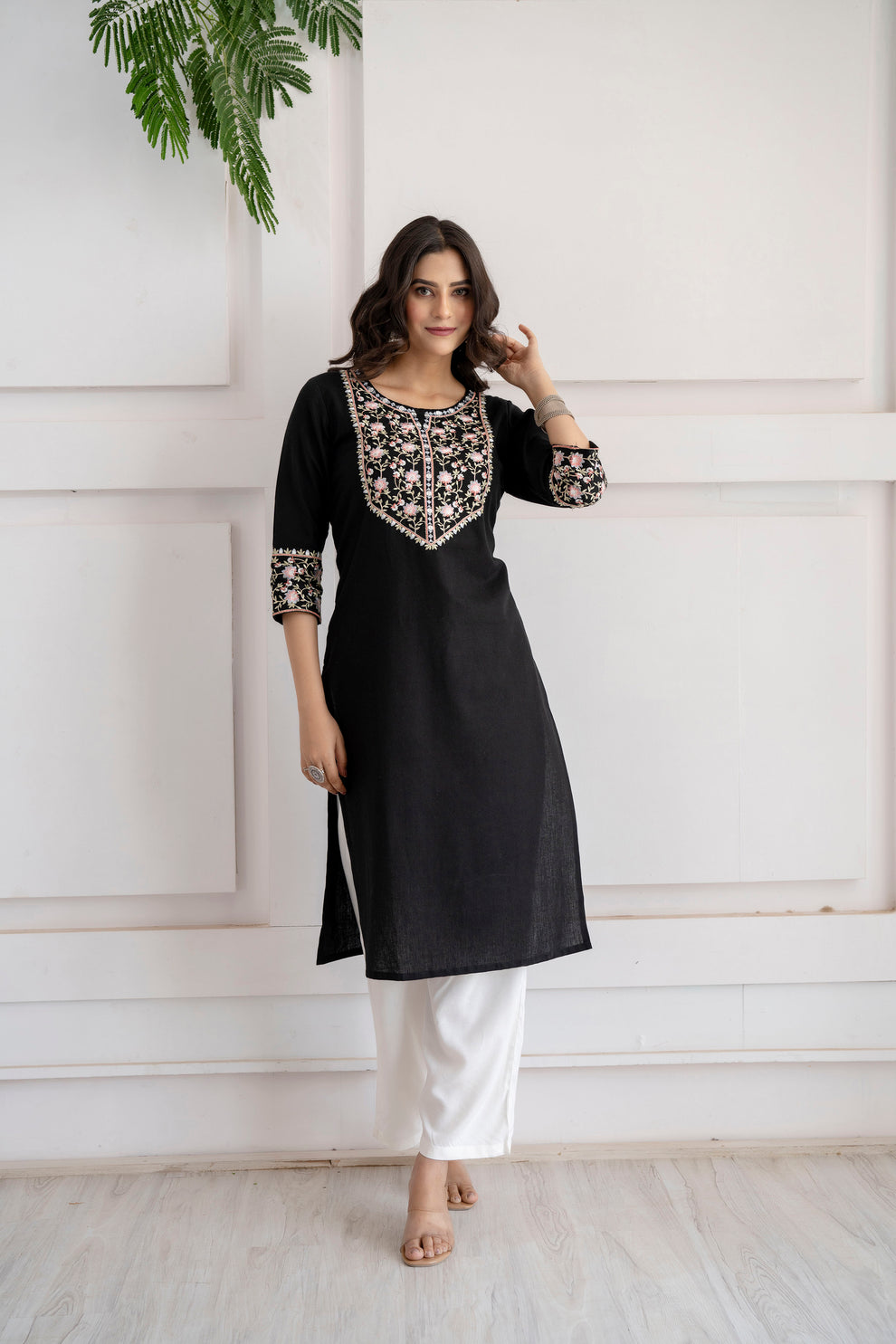 Black Cotton Flex Embroidered Kurta – Disha Dakshin